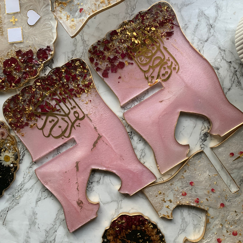 Resin Rehal | Roses – Resin Art by Kainaat